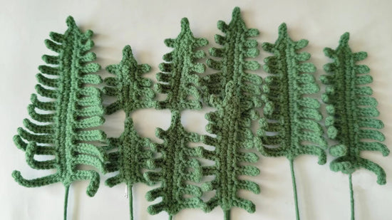 Lilyrosy Crochet fern leaf patterns with step by step video tutorial ...