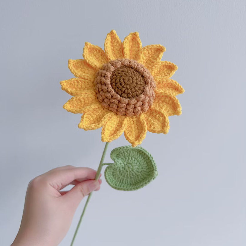Crochet sunflowers pattern, US terms crochet pattern for beginner,lily ...